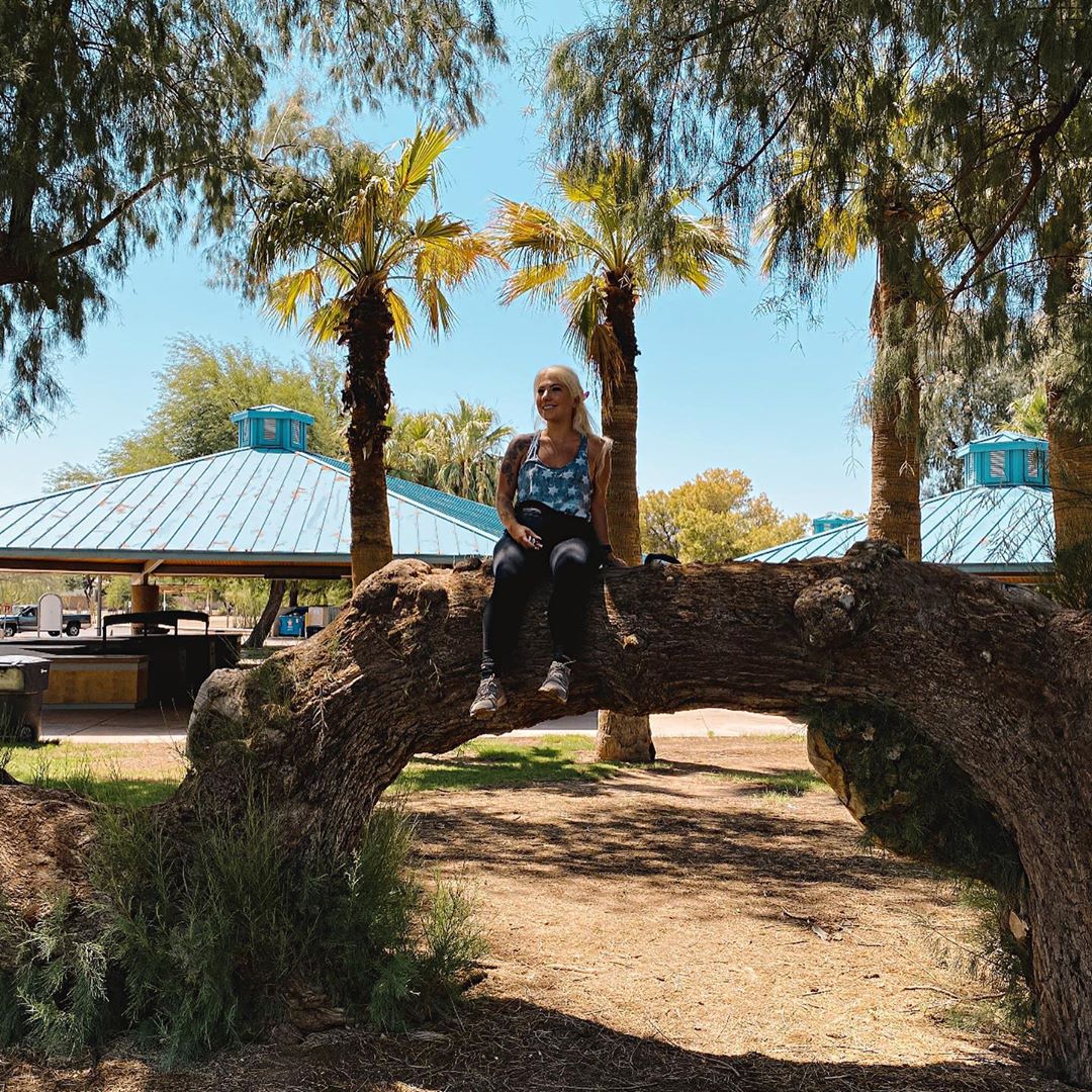 ALICE: Tree Story – Love Exists Visions